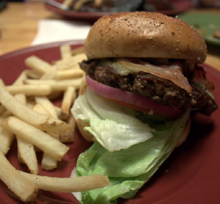 Applebee's Big Apple Burger Copycat Recipe - Secret Copycat Restaurant ...