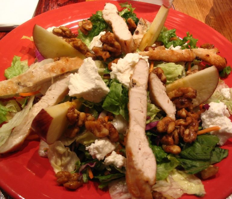 Red Robin Apple Harvest Chicken Salad Recipe - Secret Copycat ...