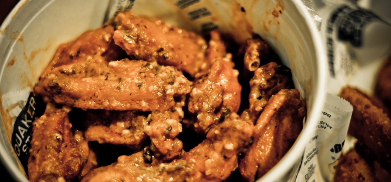 Quaker Steak & Lube Golden Garlic Chicken Wings Recipe - Secret Copycat ...