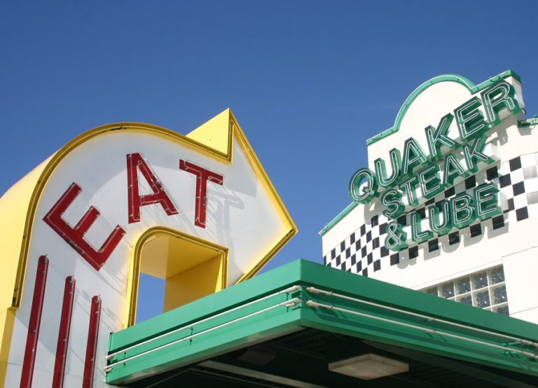 Quaker Steak & Lube BBQ Chipotle Chicken Melts Recipe - Secret Copycat ...
