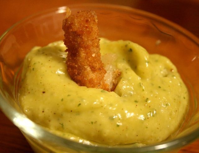 Pollo Tropical Cilantro Garlic Sauce Recipe - Secret Copycat Restaurant ...