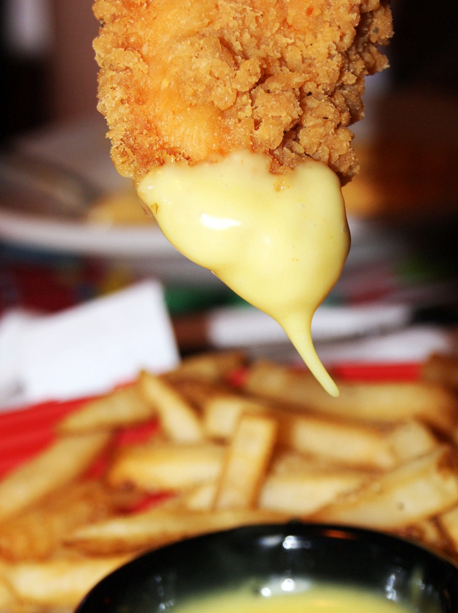 TGI Fridays Chicken Fingers Recipe - Secret Copycat Restaurant Recipes