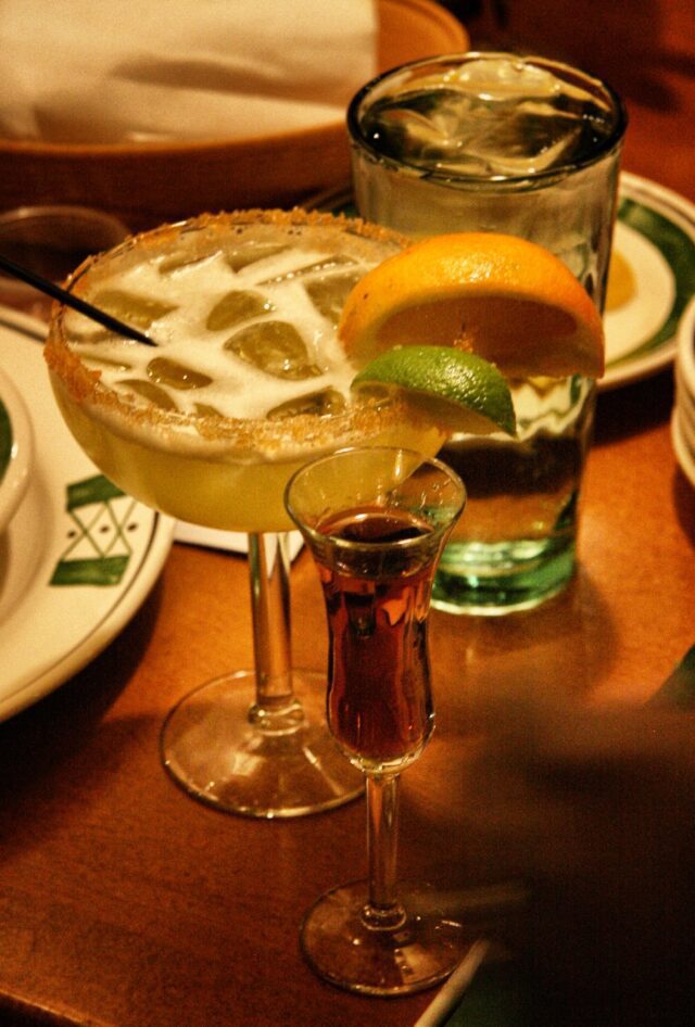 Olive Garden Margarita on the Rocks Cocktail Copycat Recipe - Secret ...