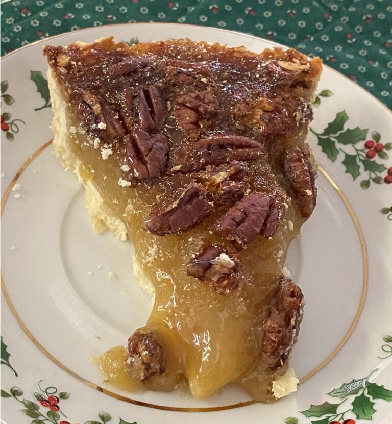 Luby’s Cafeteria Pecan Pie Recipe - Secret Copycat Restaurant Recipes