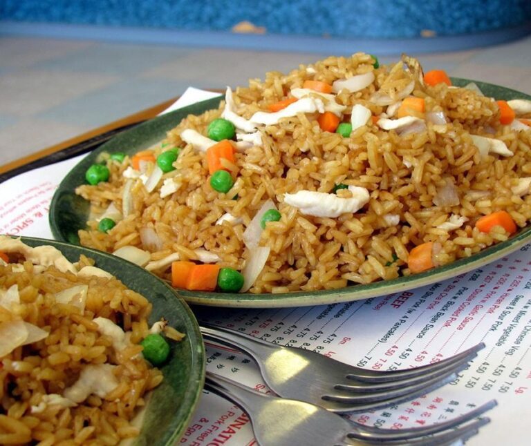Chinese Restaurant-Style Chinese Fried Rice Copycat Recipe - Secret ...